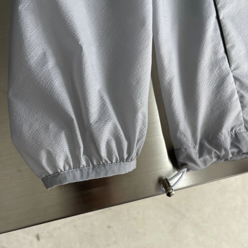 Low-cost Arcteryx Outwear