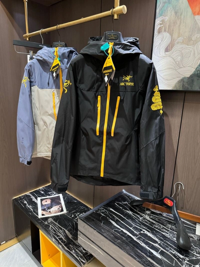 Arcteryx Outwear