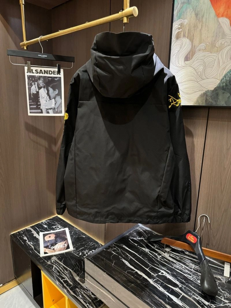 Accurate model Arcteryx Outwear