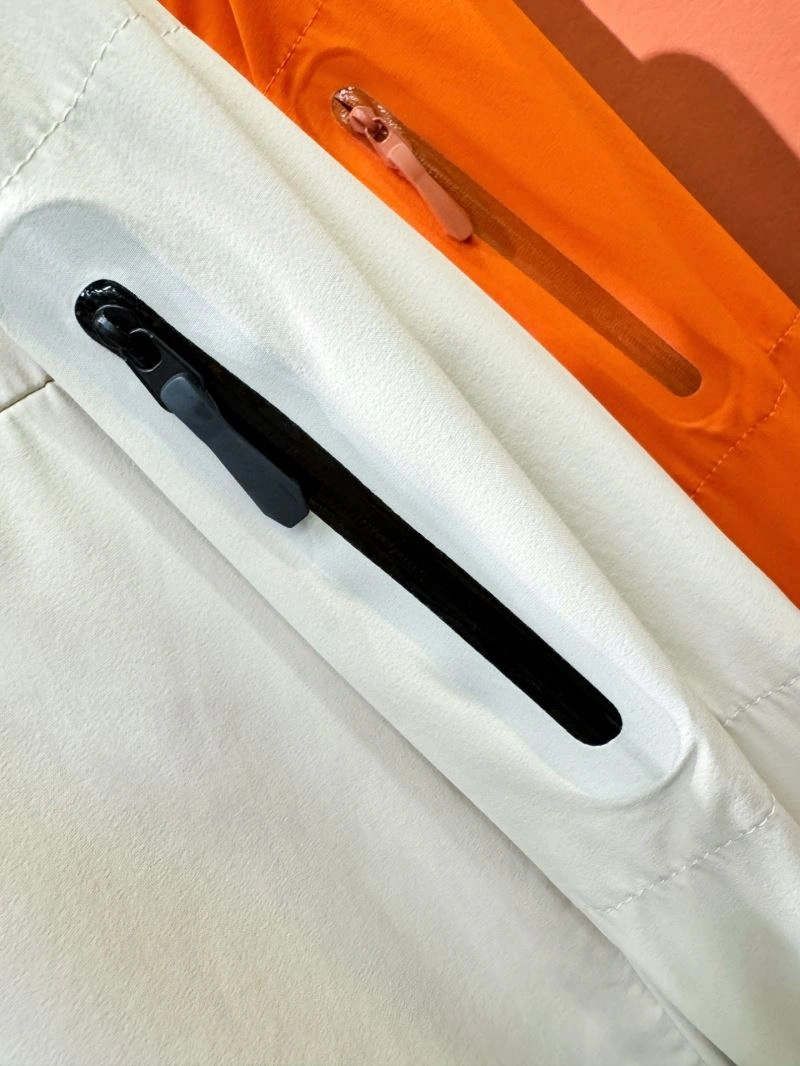 Precise copy Arcteryx Outwear