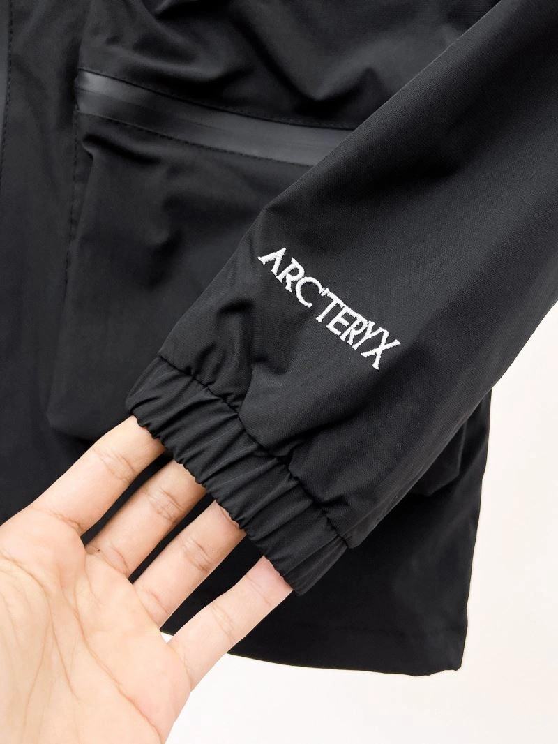 Precise copy Arcteryx Outwear