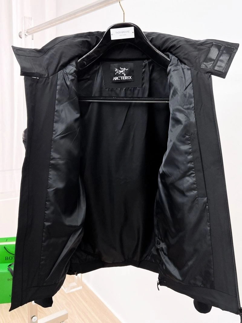 Exact replica Arcteryx Outwear