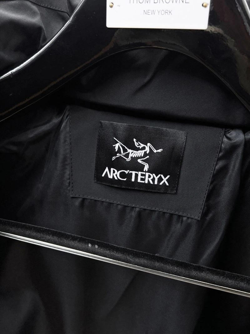 Exact replica Arcteryx Outwear