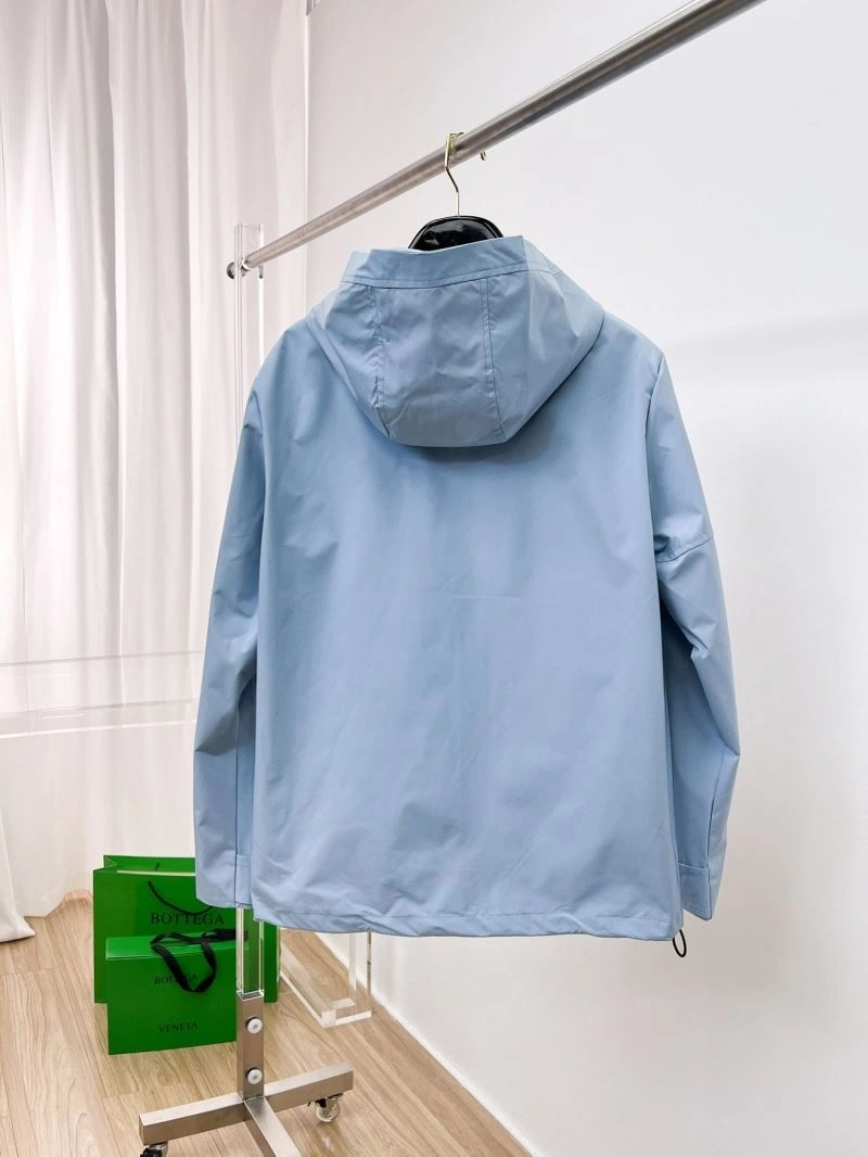 Brand-authenticated Arcteryx Outwear