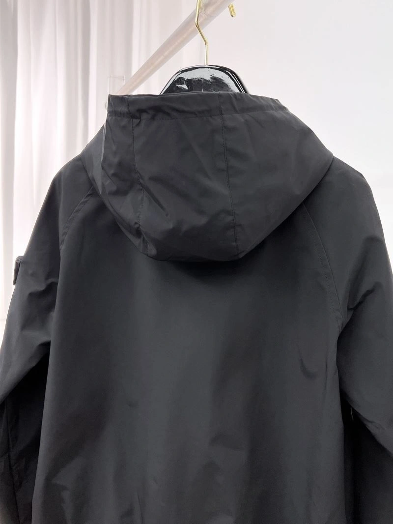 Official Arcteryx Outwear