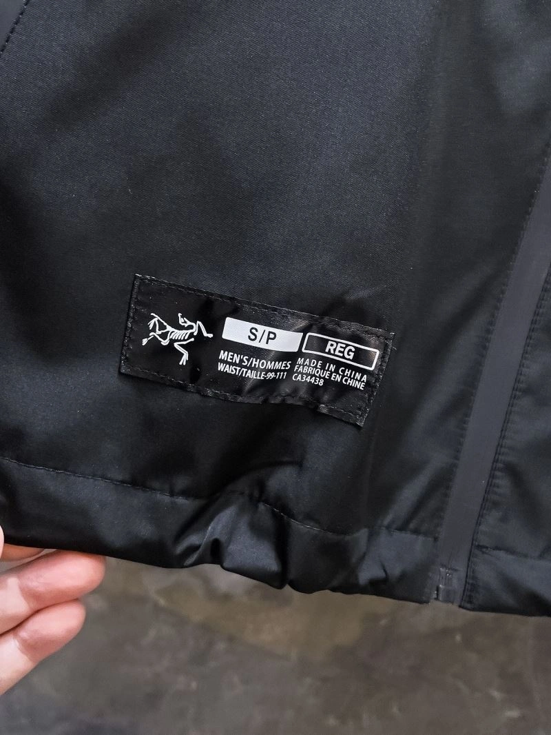 Bargain Arcteryx Outwear