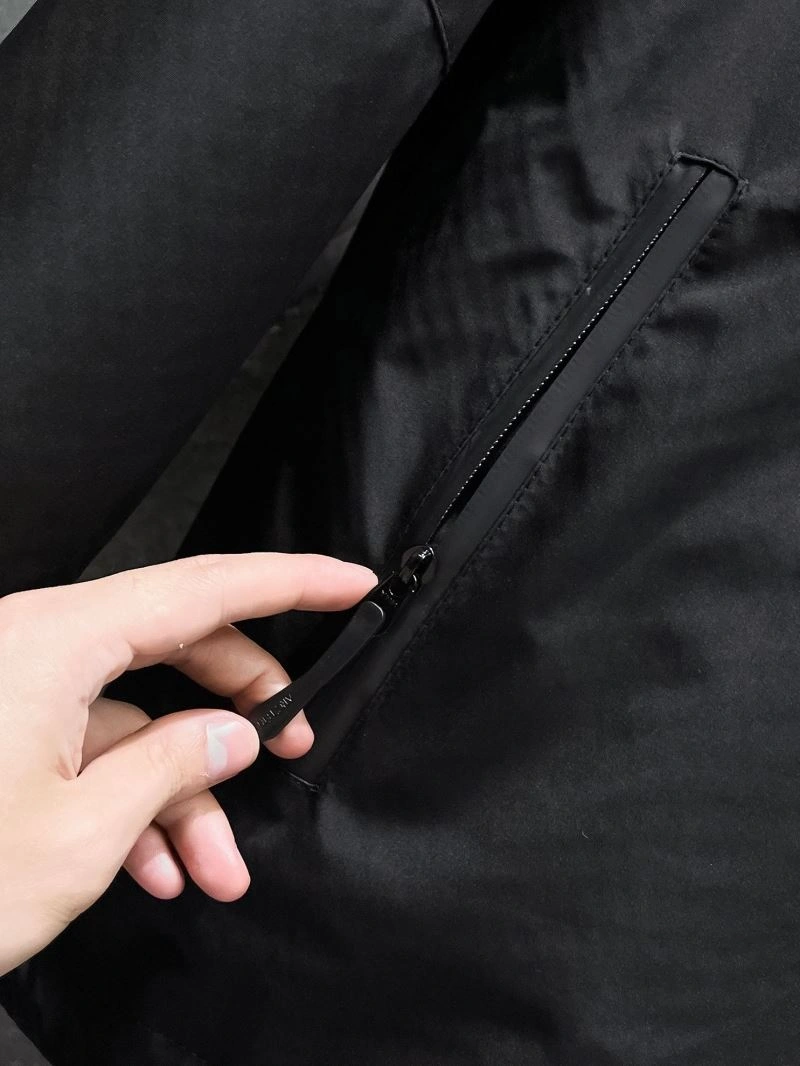 Accurate model Arcteryx Outwear