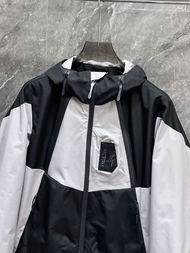 Indistinguishable Arcteryx Outwear