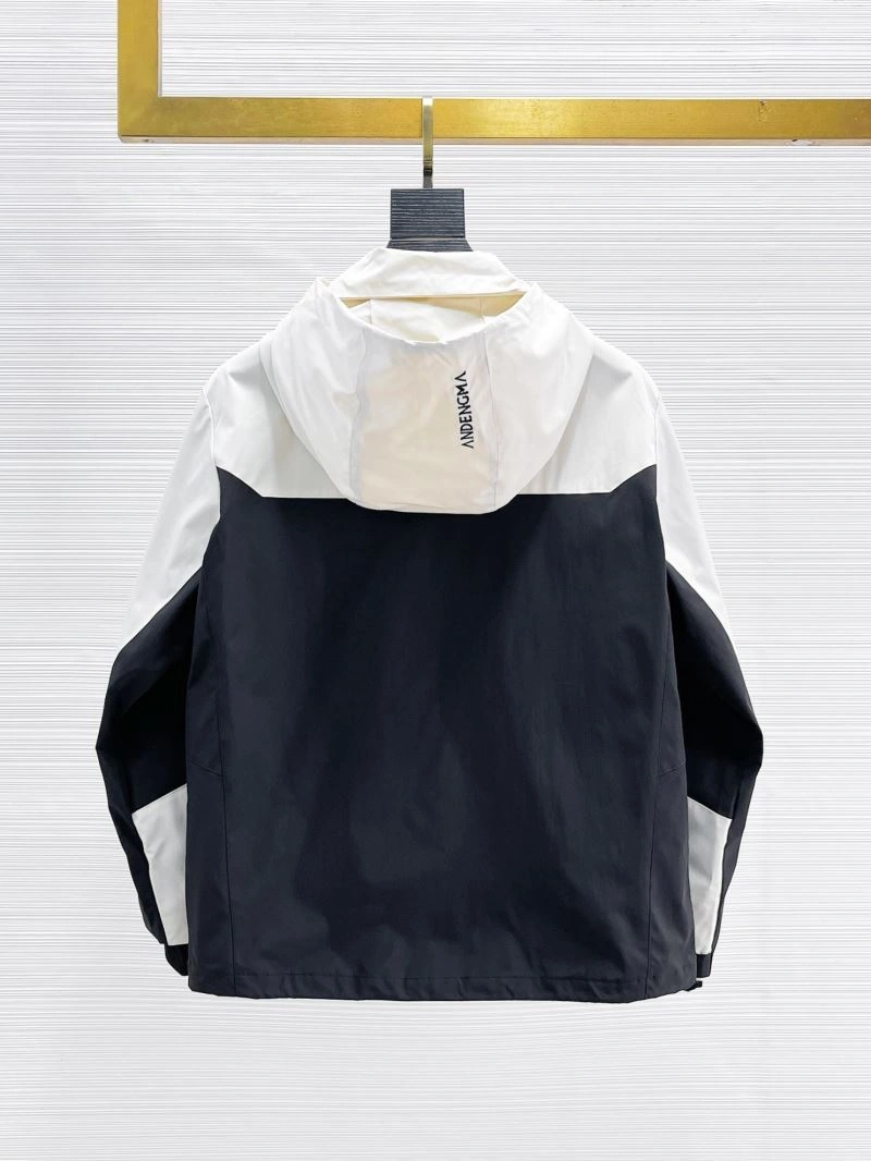 Bargain Arcteryx Outwear