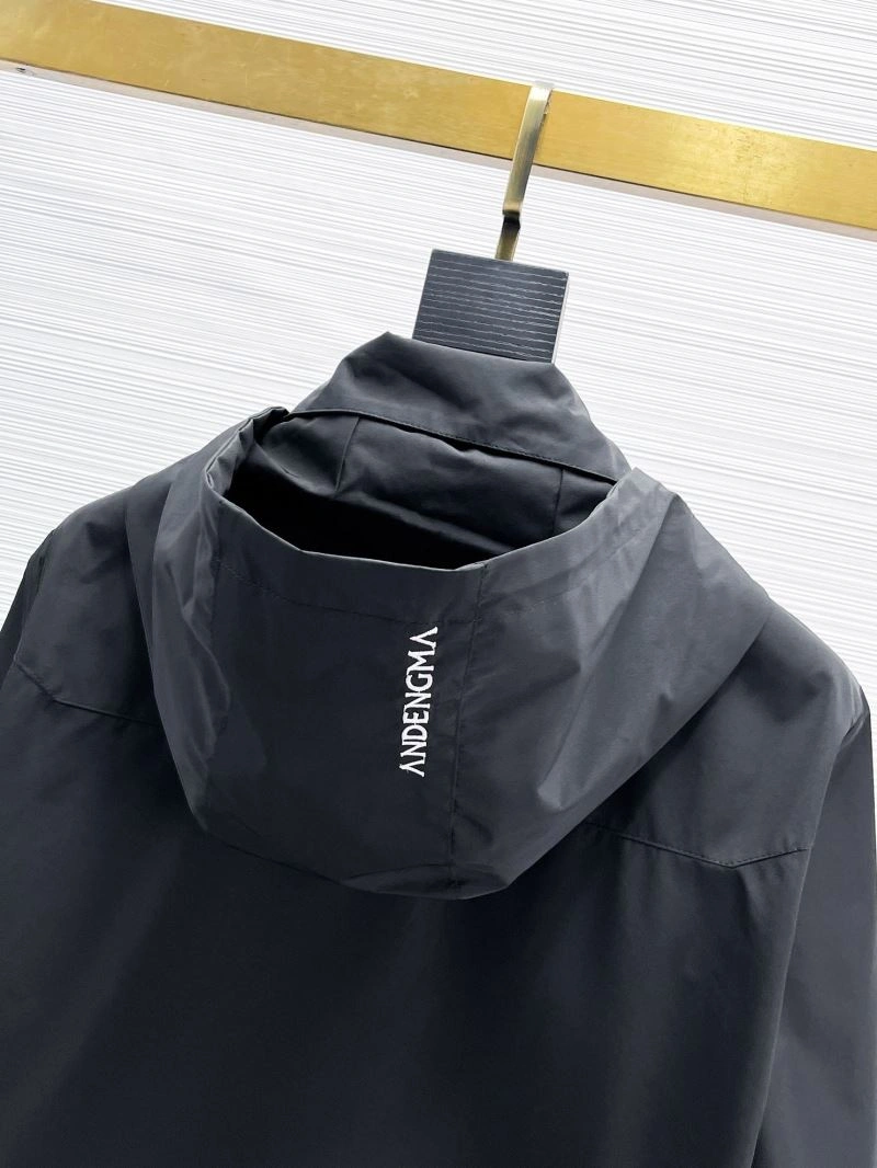 Cut-rate Arcteryx Outwear