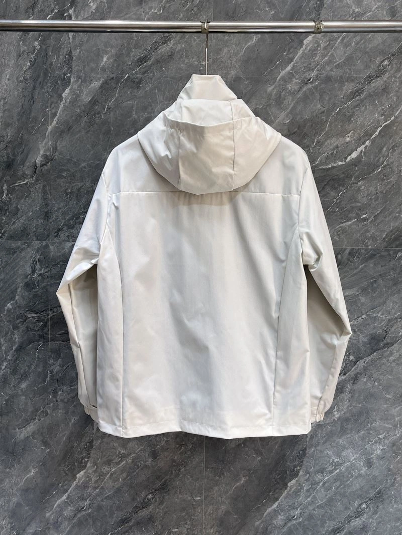 Accurate model Arcteryx Outwear