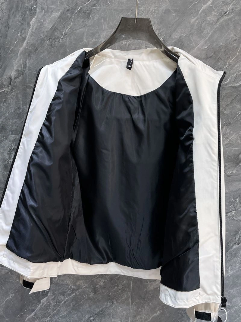 Accurate model Arcteryx Outwear