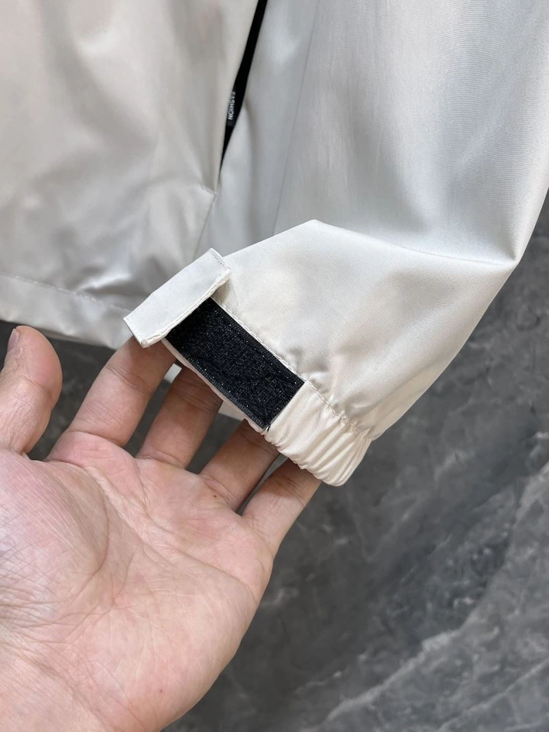 Accurate model Arcteryx Outwear