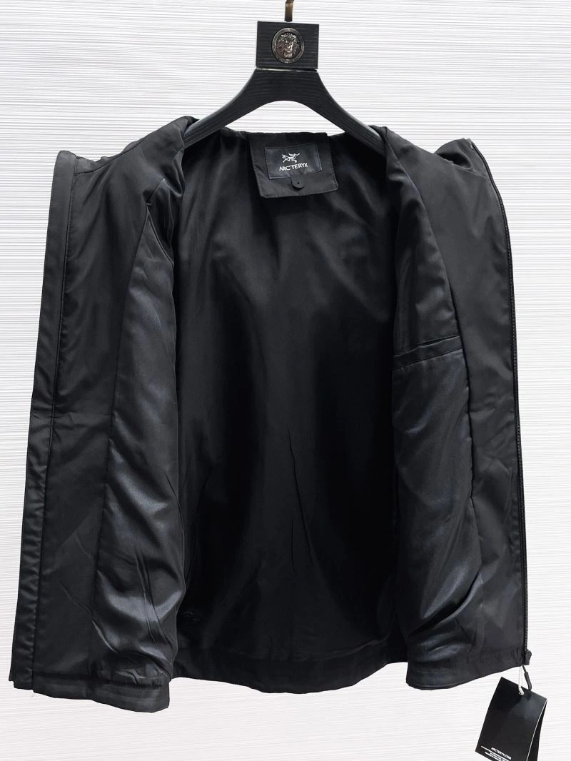 Indistinguishable Arcteryx Outwear
