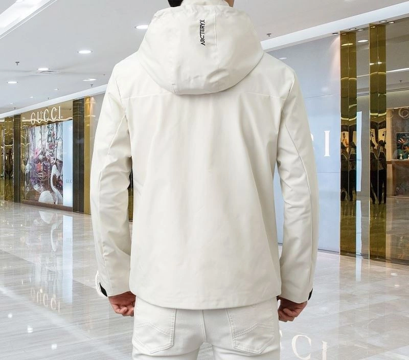 Brand-authenticated Arcteryx Outwear
