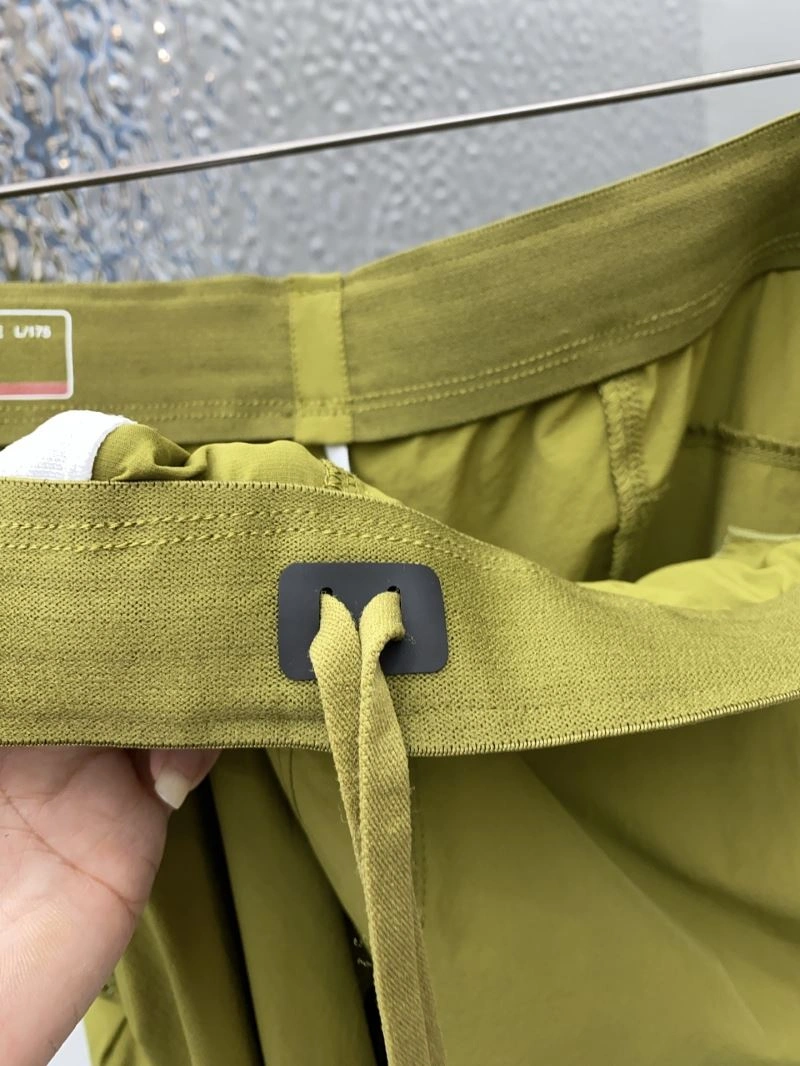 Exact replica Arcteryx Short Pants