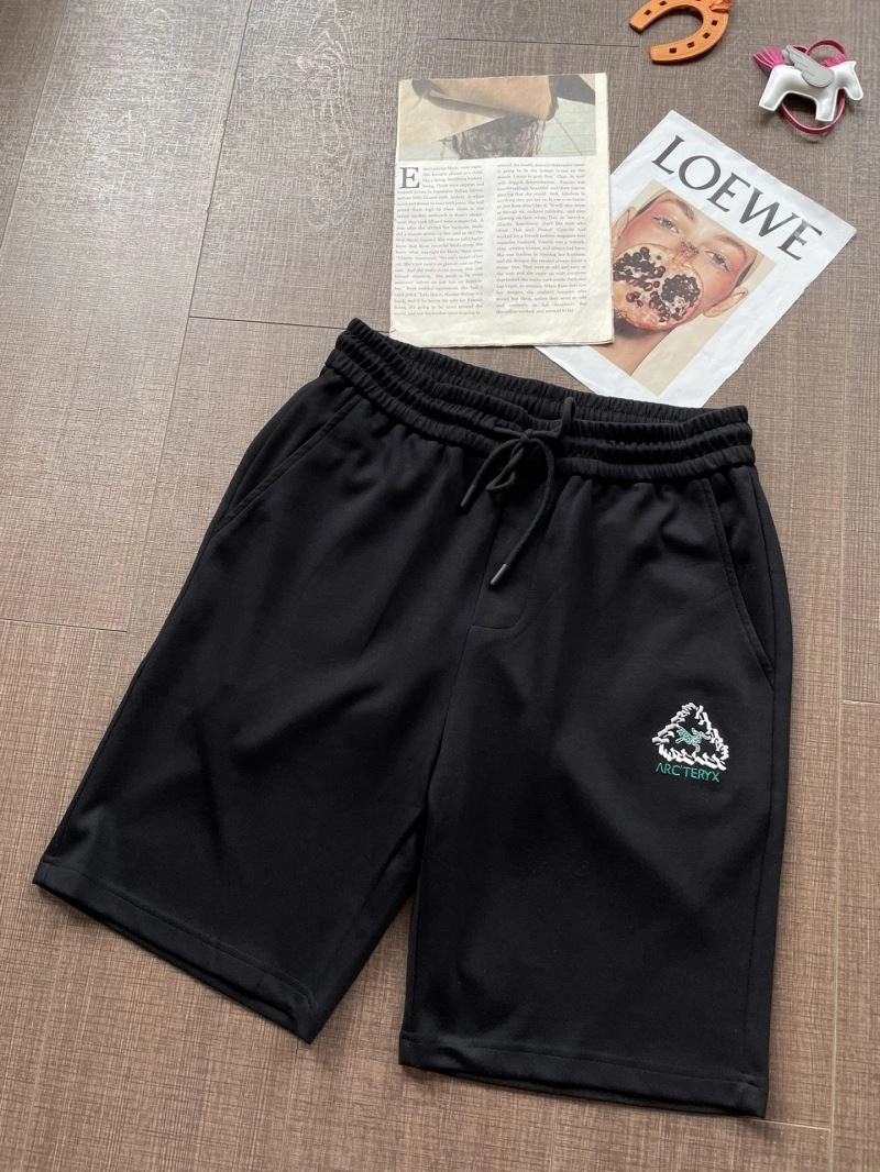 Brand-authenticated Arcteryx Short Pants