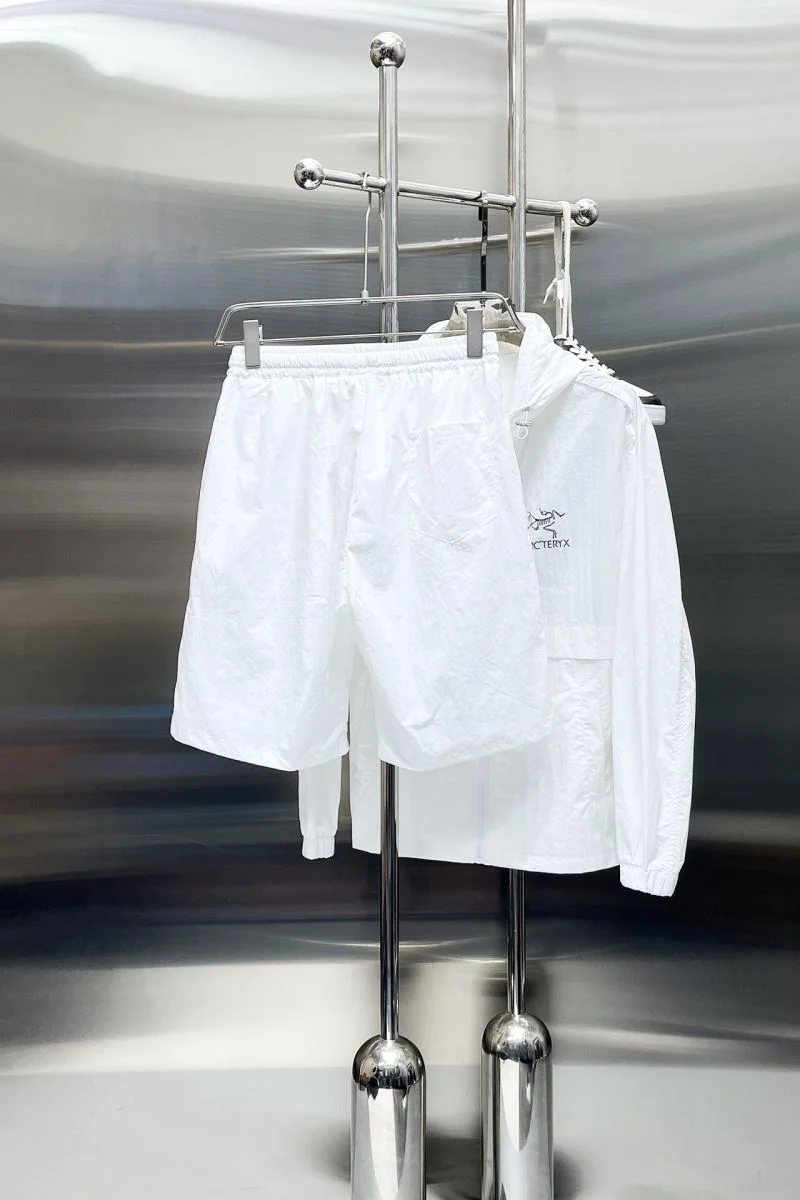 Reasonably priced Arcteryx Short Suits