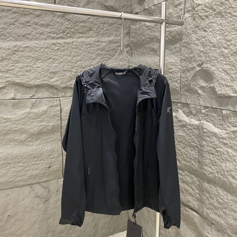 Budget-friendly Arcteryx Sunscreen Jacket