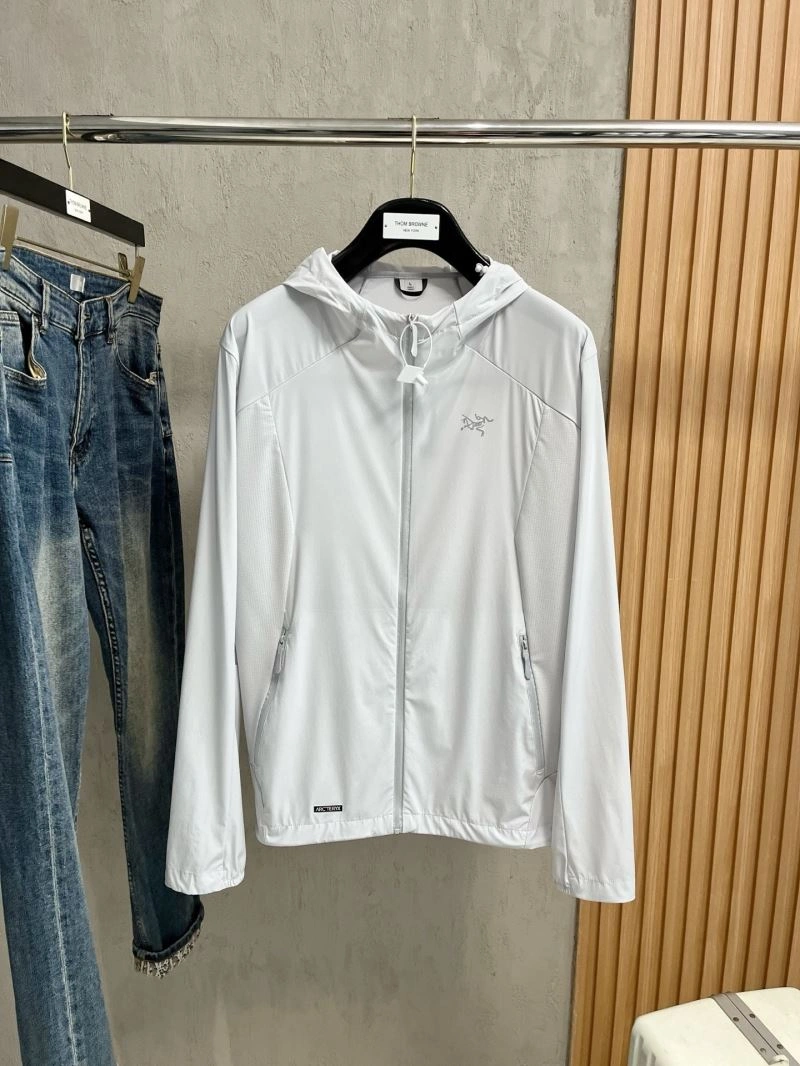 Arcteryx Sunscreen Jacket