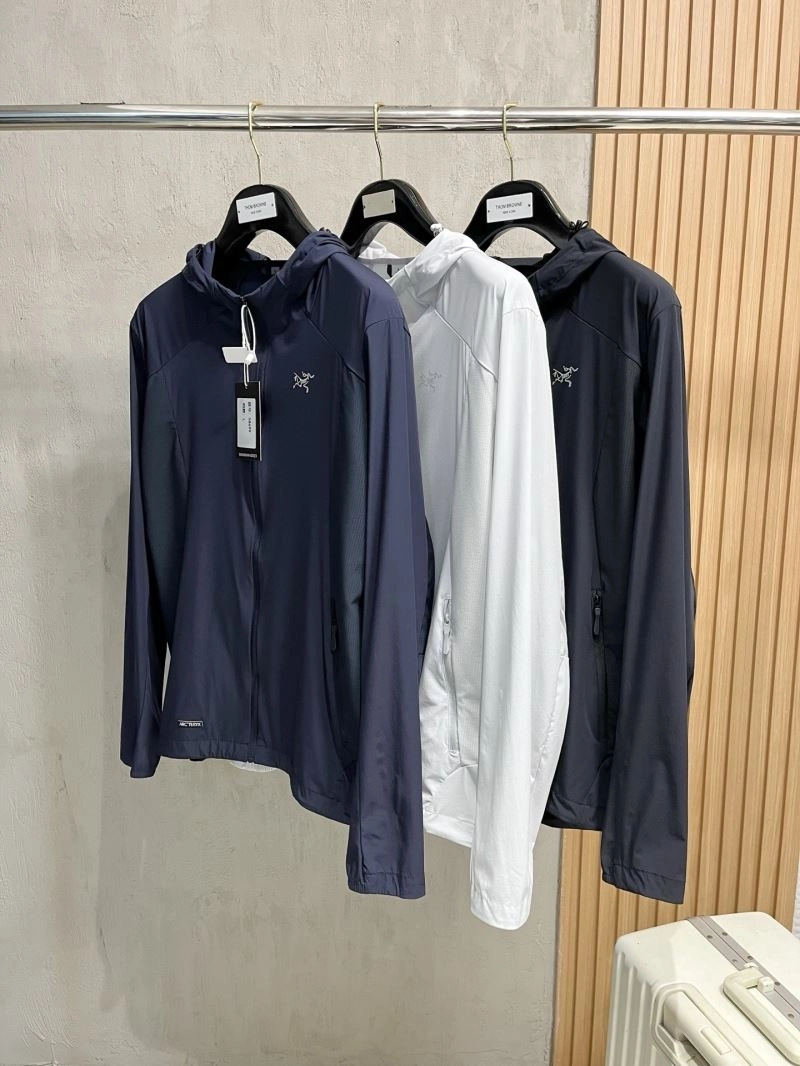 Arcteryx Sunscreen Jacket