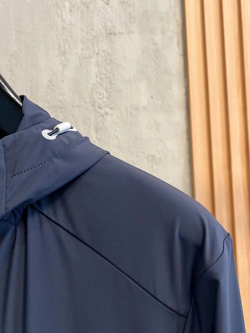 Top mirror Arcteryx Sunscreen Jacket