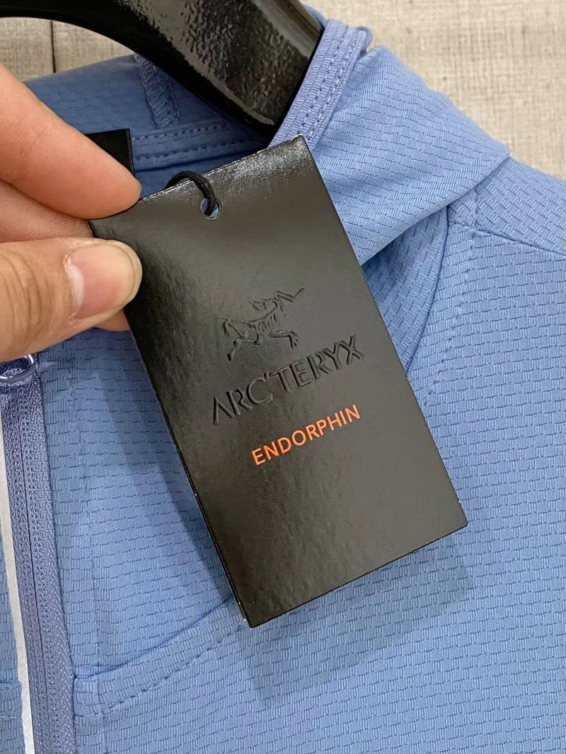 Indistinguishable Arcteryx Sunscreen Jacket