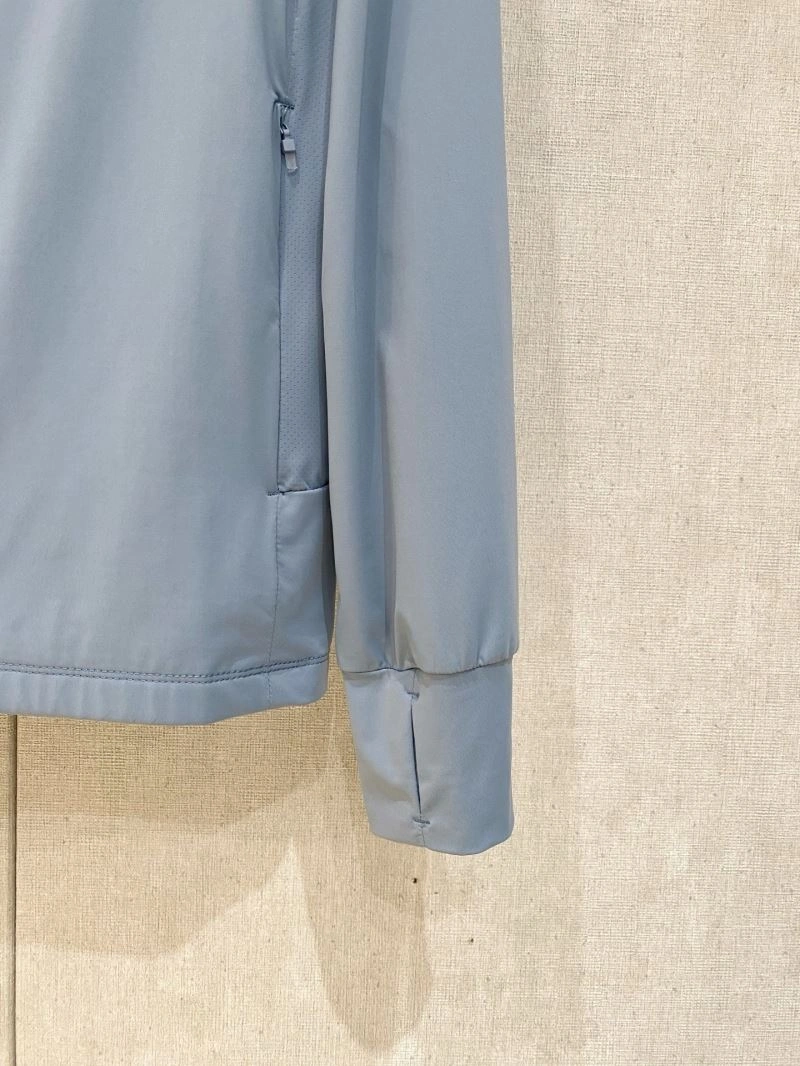 Legit Arcteryx Sunscreen Jacket