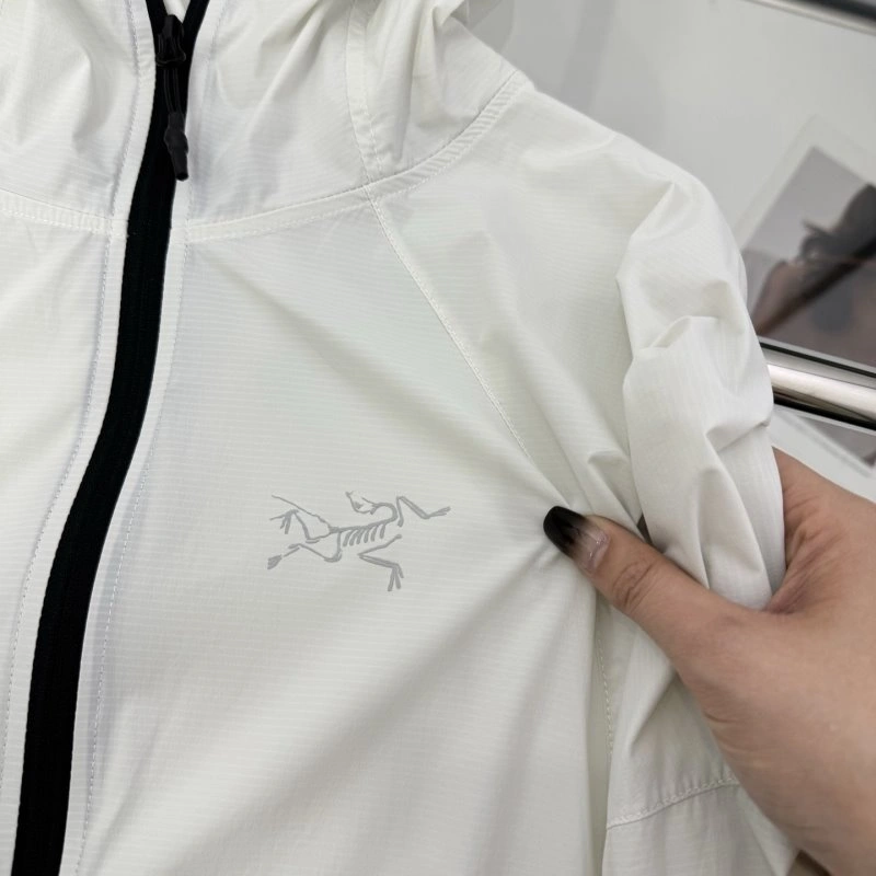 Low-cost Arcteryx Sunscreen Jacket