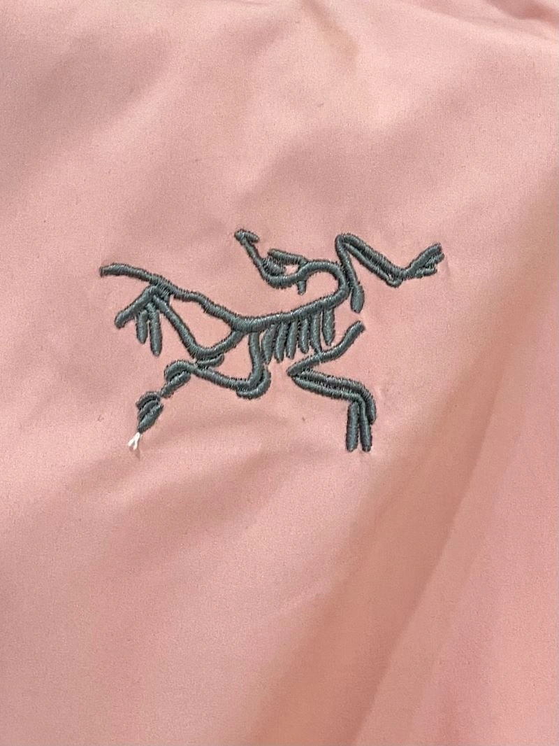 Accurate model Arcteryx Sunscreen Jacket
