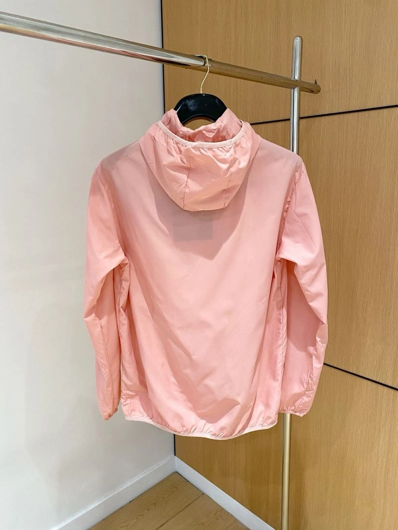 Accurate model Arcteryx Sunscreen Jacket