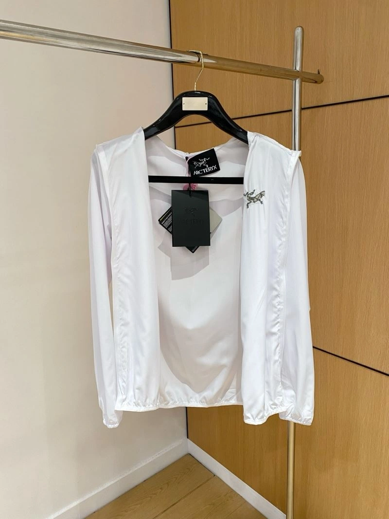 Perfect replica Arcteryx Sunscreen Jacket