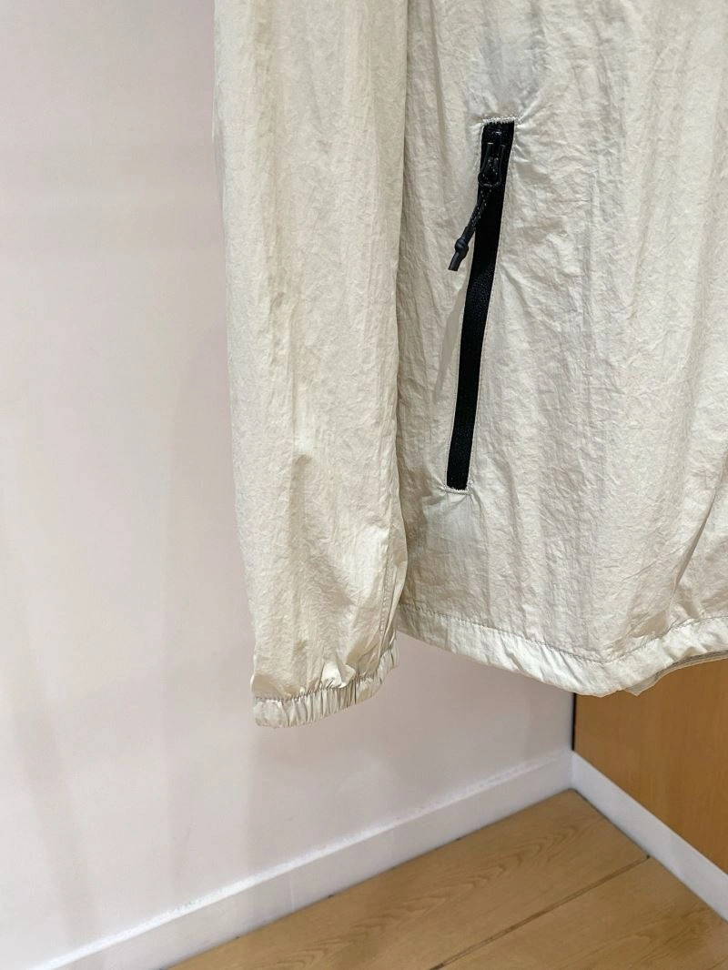 Legit Arcteryx Sunscreen Jacket