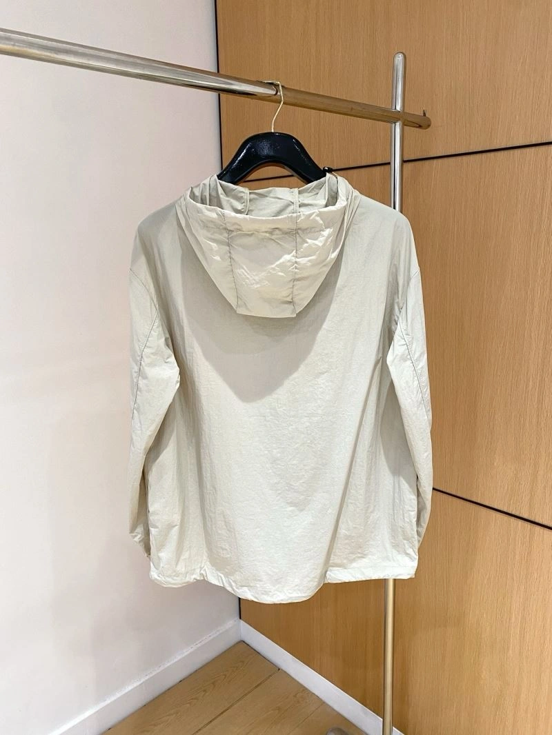 Legit Arcteryx Sunscreen Jacket
