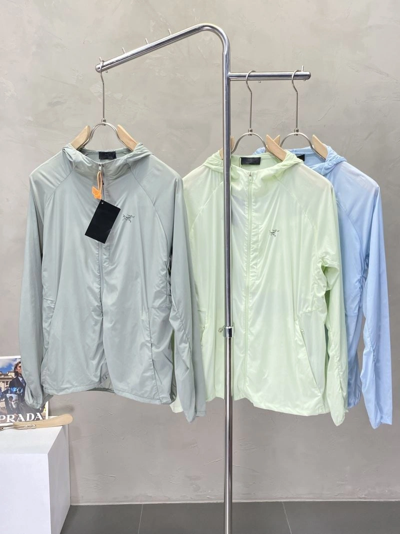 Arcteryx Sunscreen Jacket