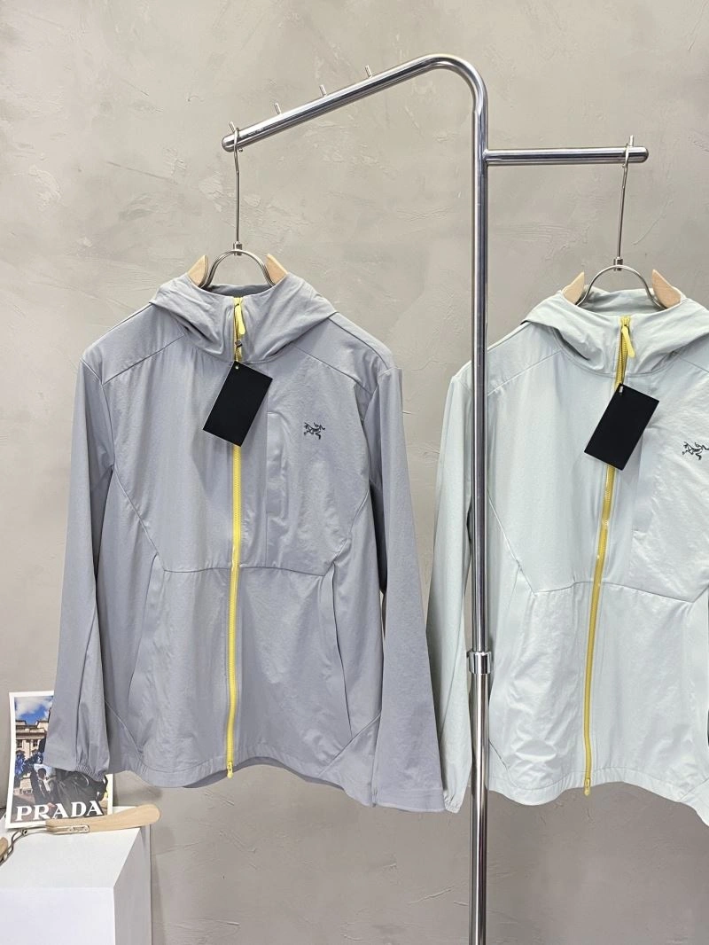 Top match Arcteryx Sunscreen Jacket