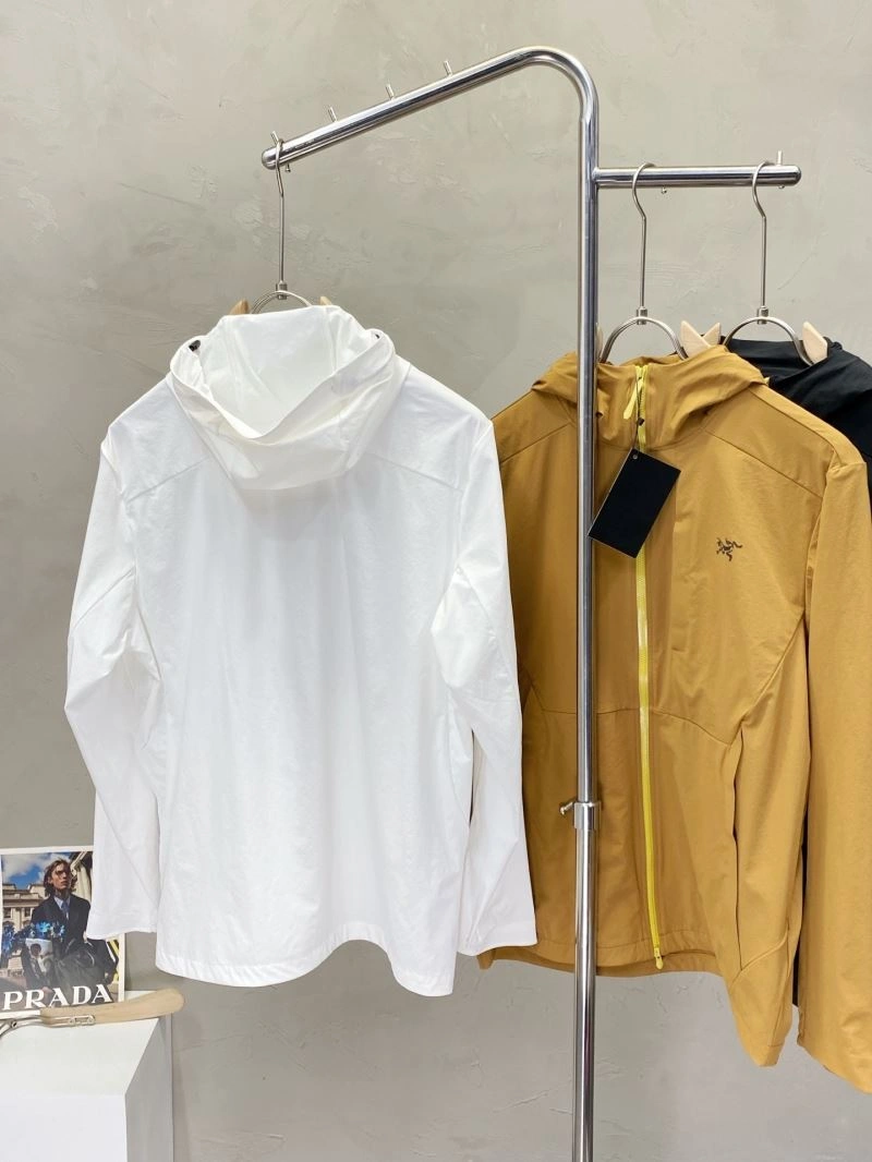 Top match Arcteryx Sunscreen Jacket
