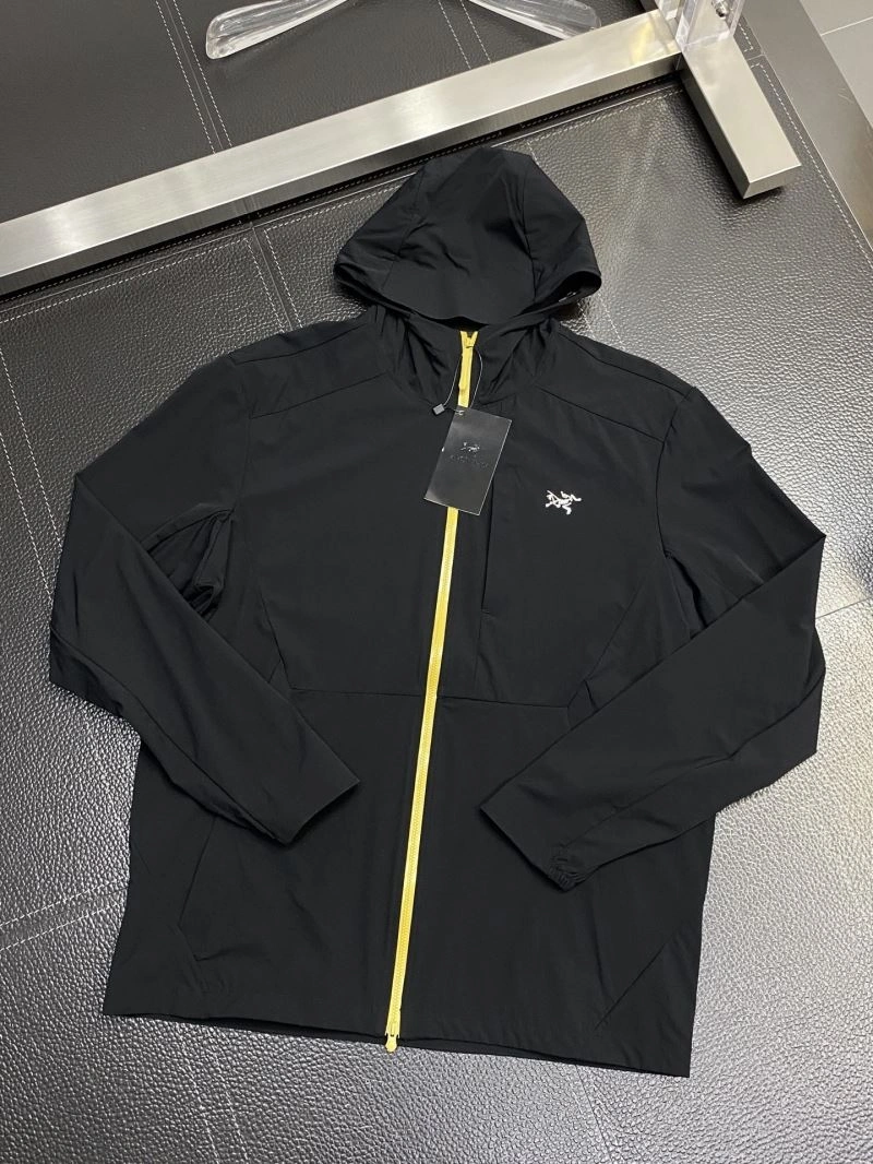 Top match Arcteryx Sunscreen Jacket