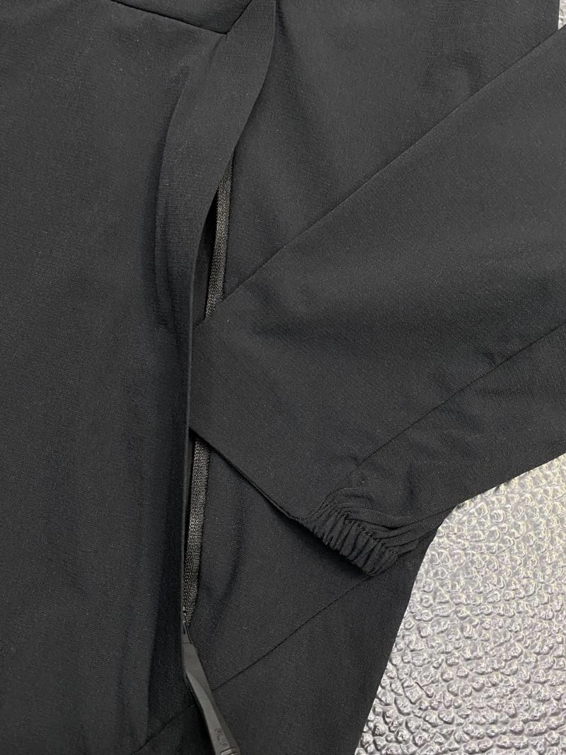 Top match Arcteryx Sunscreen Jacket