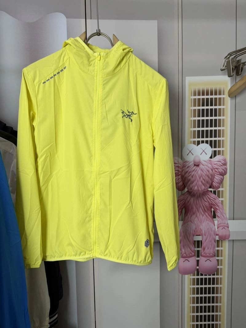Arcteryx Sunscreen Jacket