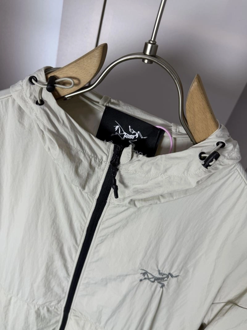 Real Arcteryx Sunscreen Jacket