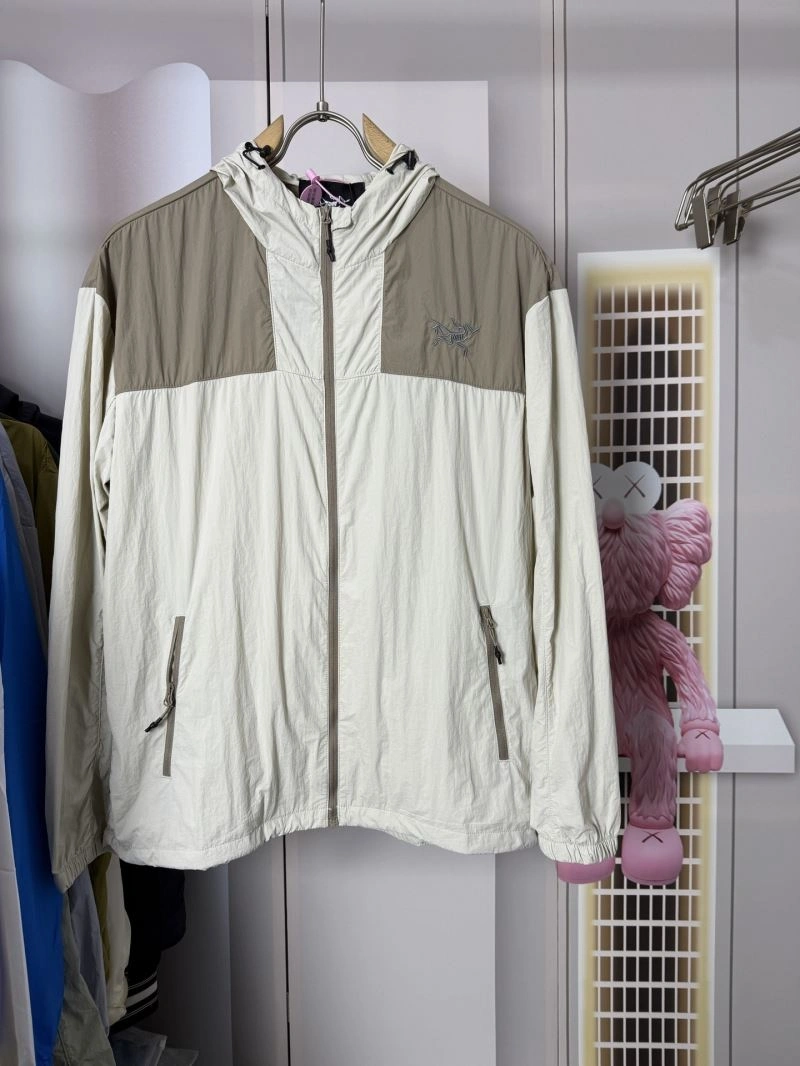 High fidelity Arcteryx Sunscreen Jacket