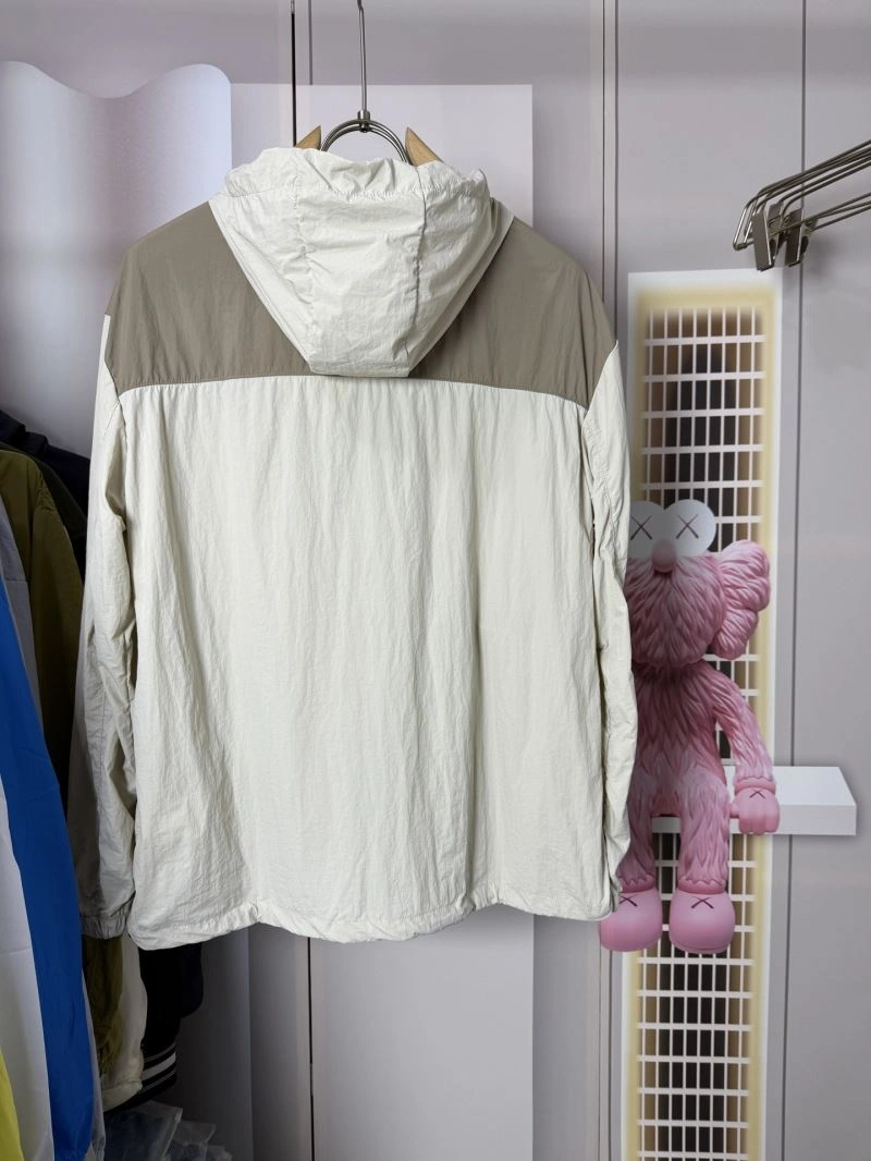 High fidelity Arcteryx Sunscreen Jacket