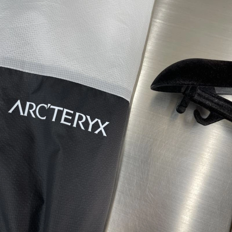 Discounted Arcteryx Sunscreen Jacket