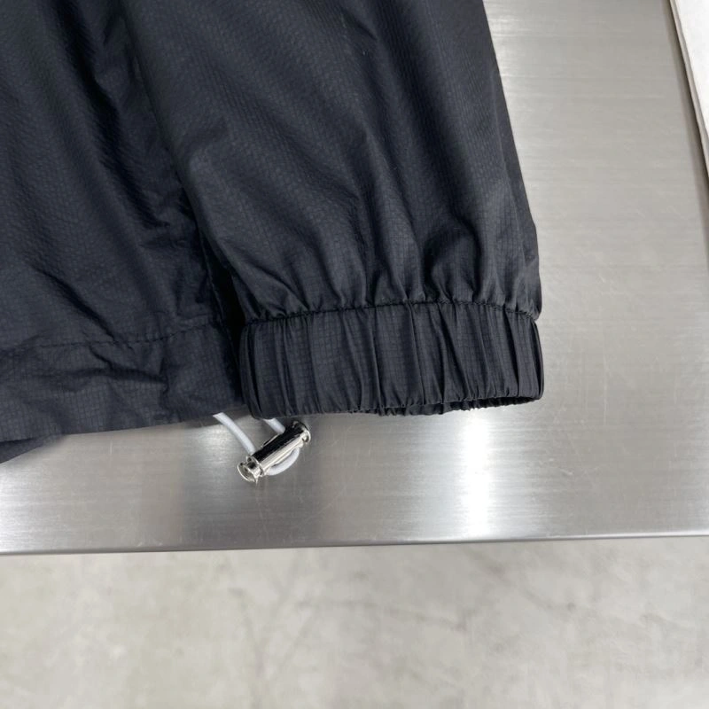 Discounted Arcteryx Sunscreen Jacket
