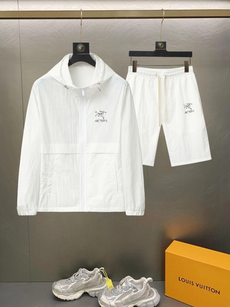 Low-cost Arcteryx Sunscreen Jacket