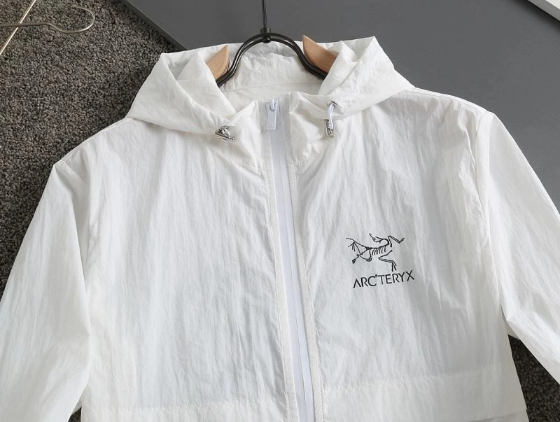 Low-cost Arcteryx Sunscreen Jacket