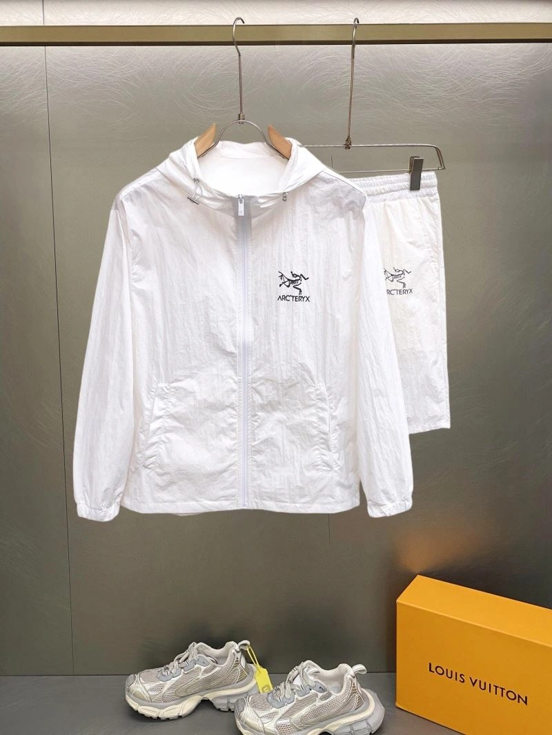 Arcteryx Sunscreen Jacket