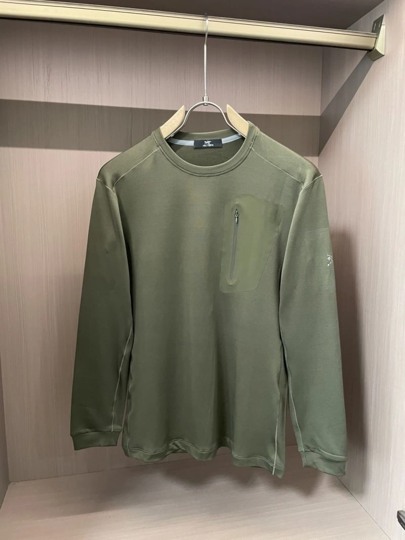 Arcteryx Sweaters
