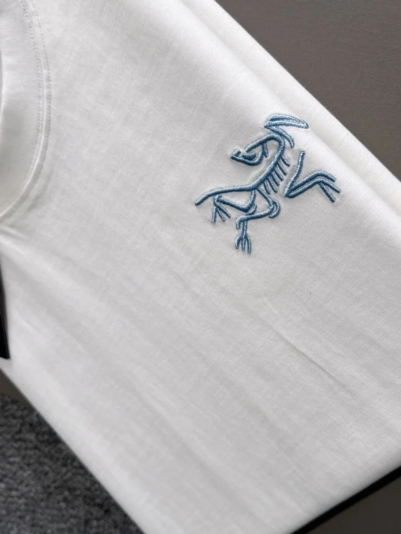 Brand-authenticated Arcteryx T-Shirts